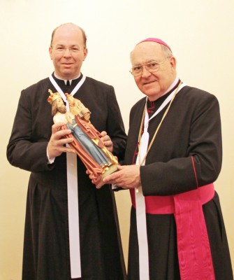 Canons Offer New Way of Life for American Priests, Part Two